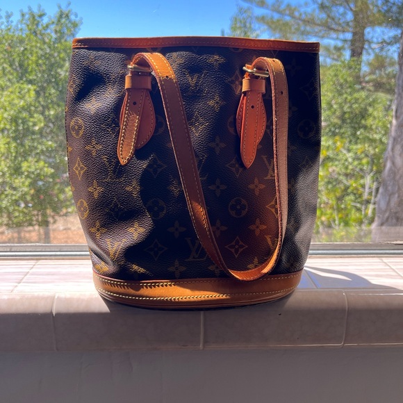 Louis Vuitton | Bags | Louis Vuitton Purse | Poshmark